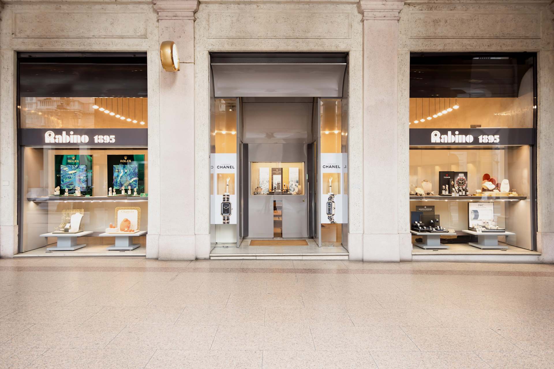 Official Patek Philippe Retailer - Cuneo - Rabino Mario & C. | Patek ...